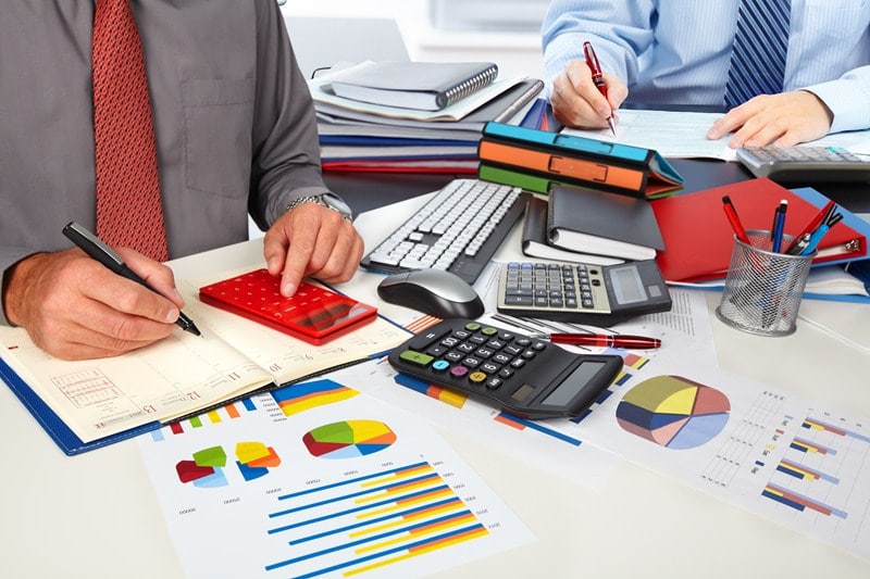 The importance of credit control - Makesworth Accountants